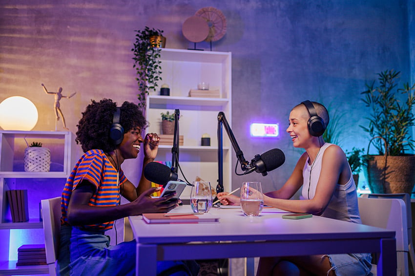 How to Record a Podcast (Ultimate Beginner Guide to The Best Way ...