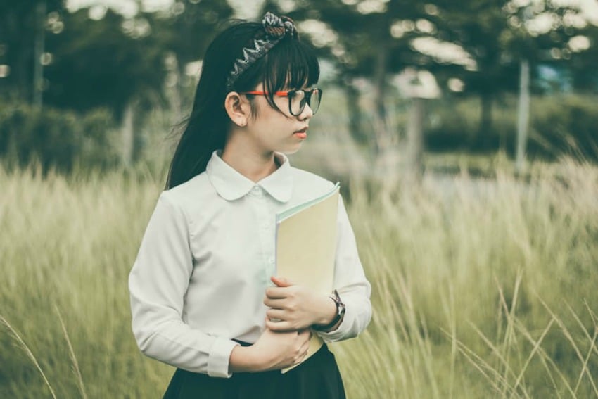 Quick Tip: 3 Types of Eye Contact in Photography | Envato Tuts+
