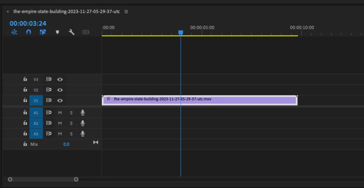 How to Add Effects in Adobe Premiere Pro (Ultimate Video Guide 2025) | Envato Tuts+