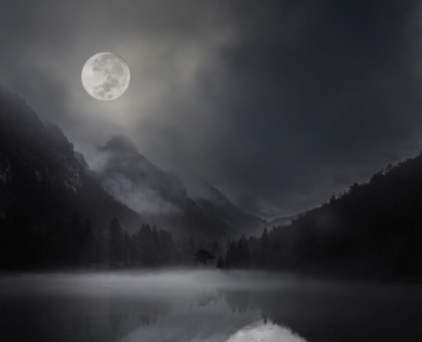 How to Create a Moonlight Scene Photo Manipulation With Adobe Photoshop ...